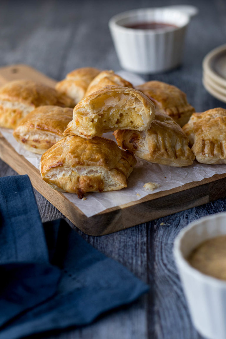Mini Cheese Rolls (Cheese Puffs) - Salty Ginger
